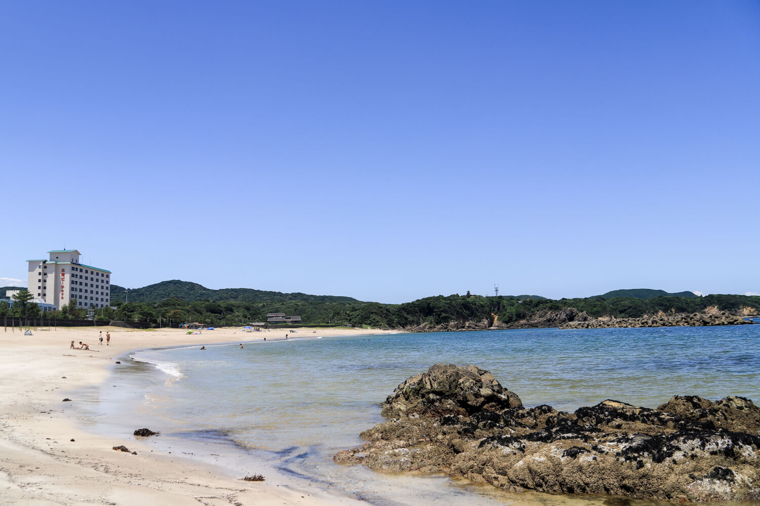 Osatsu, the town of Ama divers, a countryside stroll